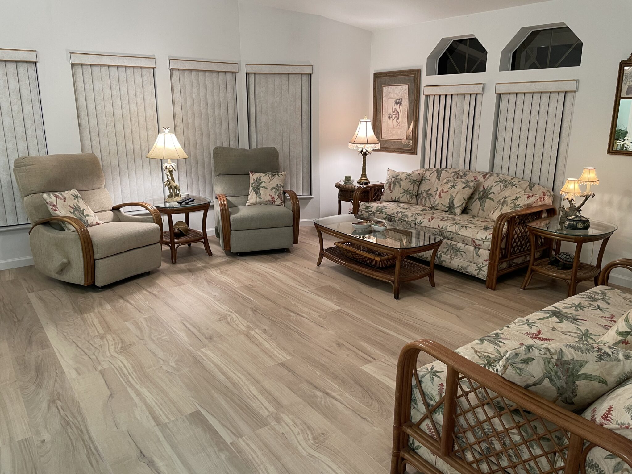 Rentals – Carefree Country Club